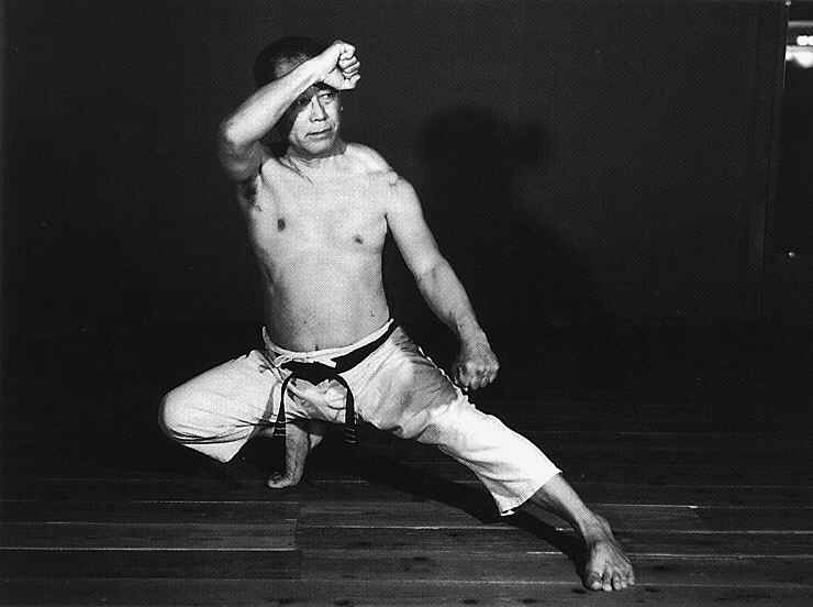 Kuchiki-Taoshi in Kusanku Dai Bunkai | Iain Abernethy Kuchiki-Taoshi in Kusanku Dai Bunkai | Iain Abernethy